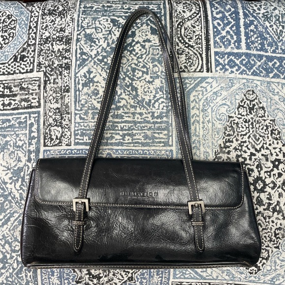 Kenneth Cole Reaction | Bags | Reaction Kenneth Cole Shoulderbag | Poshmark